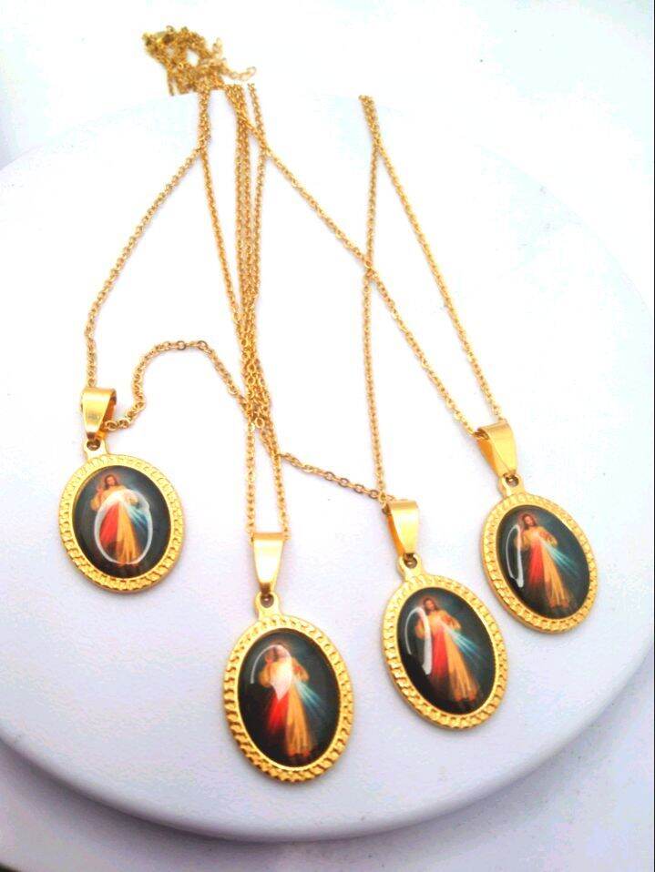 STAINLESS GOLD DIVINE MERCY NECKLACE | Lazada PH