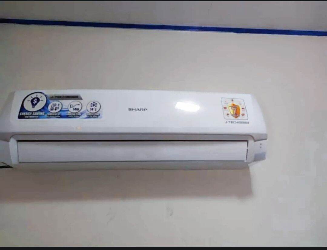 Sharp 1.5hp Split Type J-Tech Aircon Inverter | Lazada PH