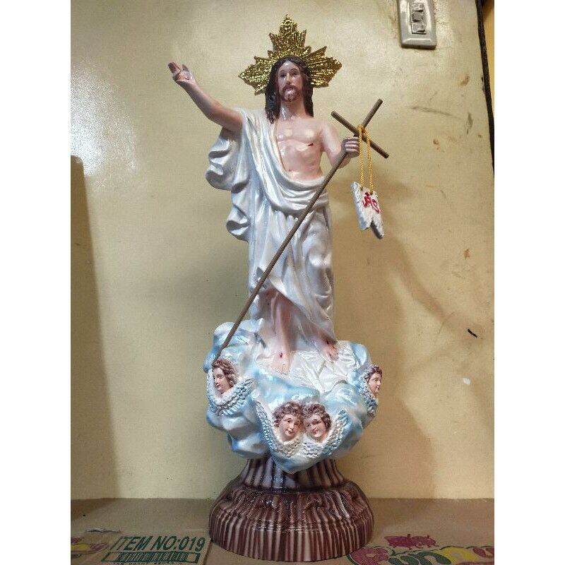 Jesus Christ Resurrection Statue