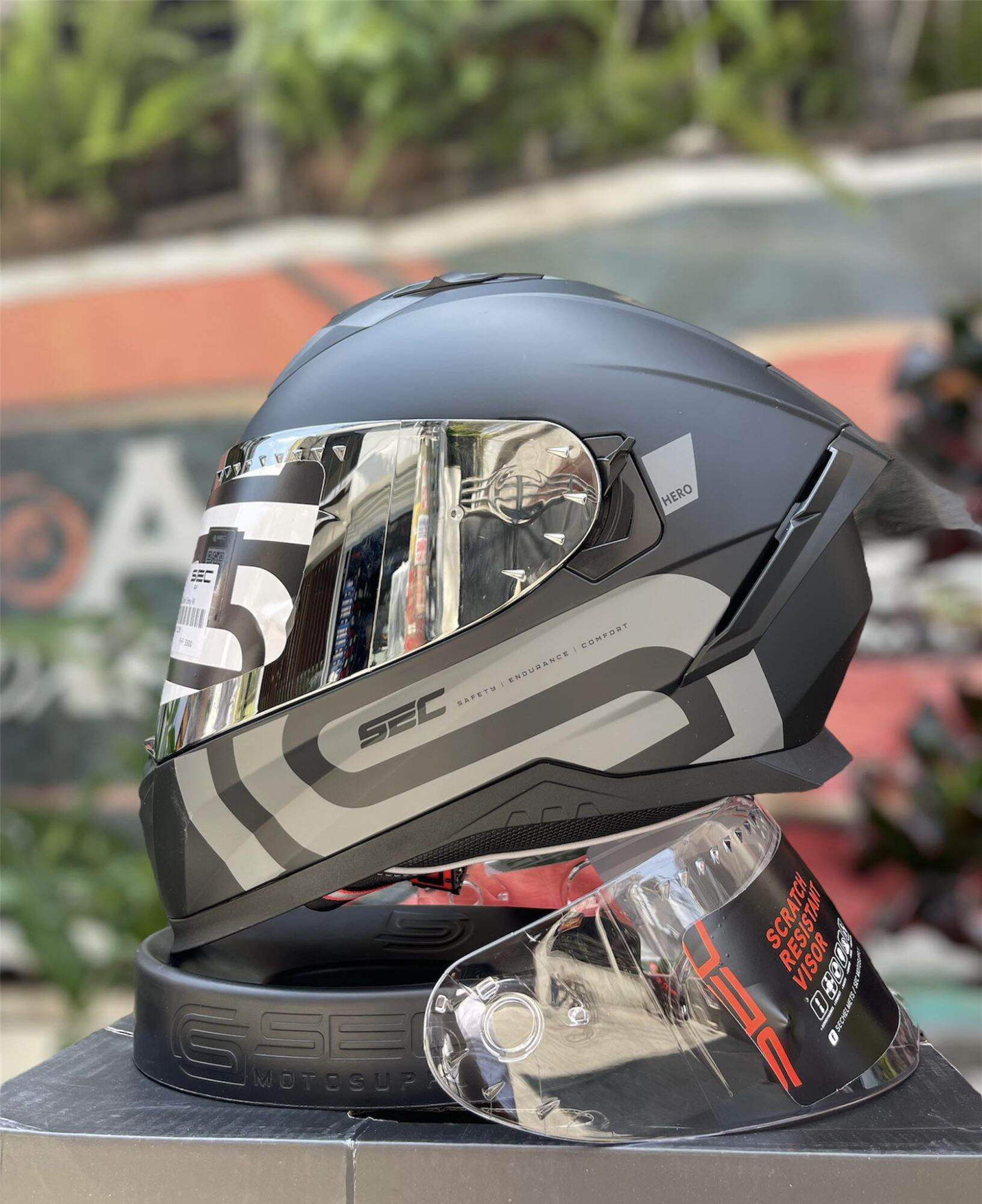 SEC Full face Helmet Cyclone/Hero Dual visor with Freebies | Lazada PH