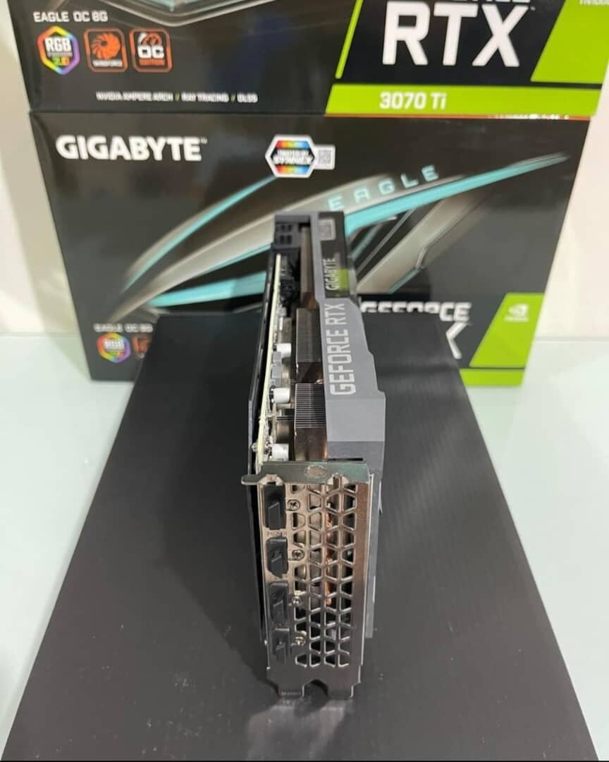 GIGABYTE Eagle GeForce RTX 3070 Ti 8GB GDDR6X PCI Express 4.0 ATX Video ...