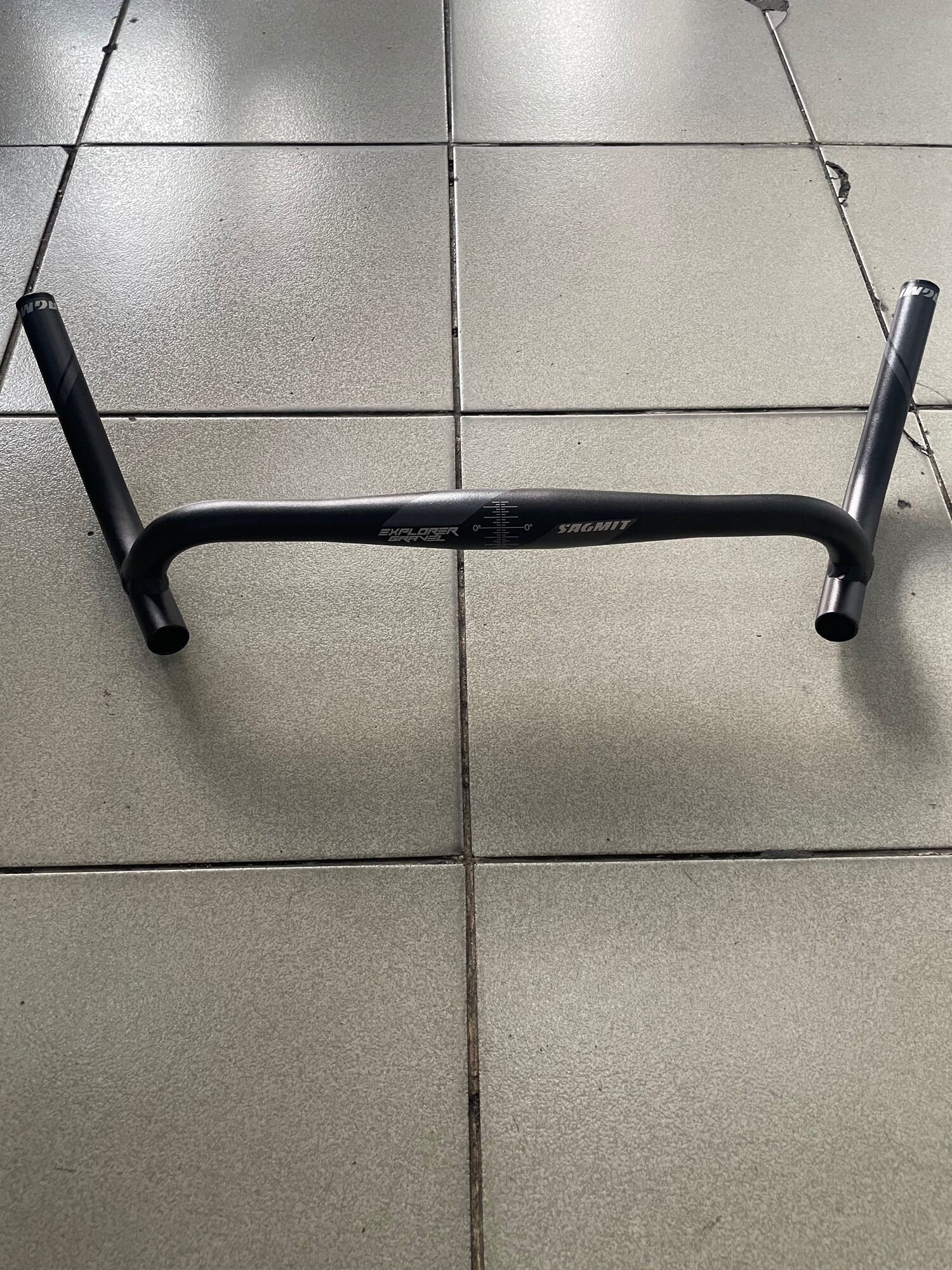 Sagmit Explorer Gravel Bar Kanto Bar 400mm | Lazada PH