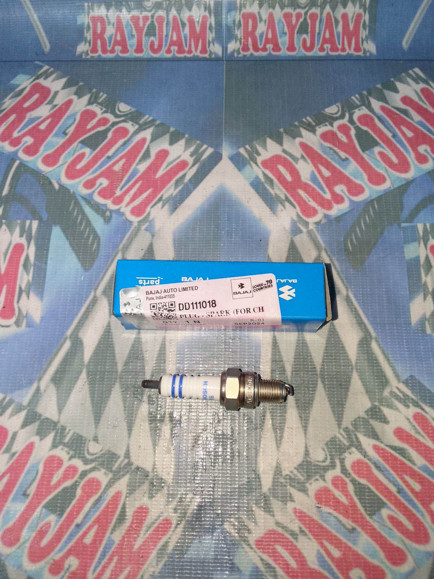 Spark Plug CT 100 / Boxer 150 / Rouser NS125 FI / Rouser 135 / Rouser ...