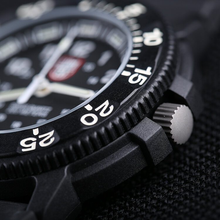 Swiss Origin Genuine Goods Luminox Luminox 3001.Bo Watch 3901 ...