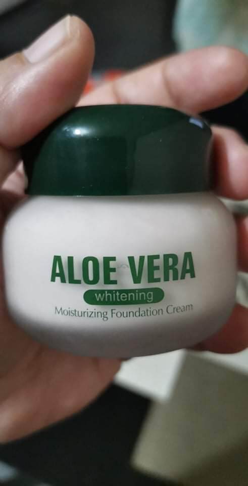 Organic Aloe Vera Whitening Cream For healther and whiter skin Helps ...