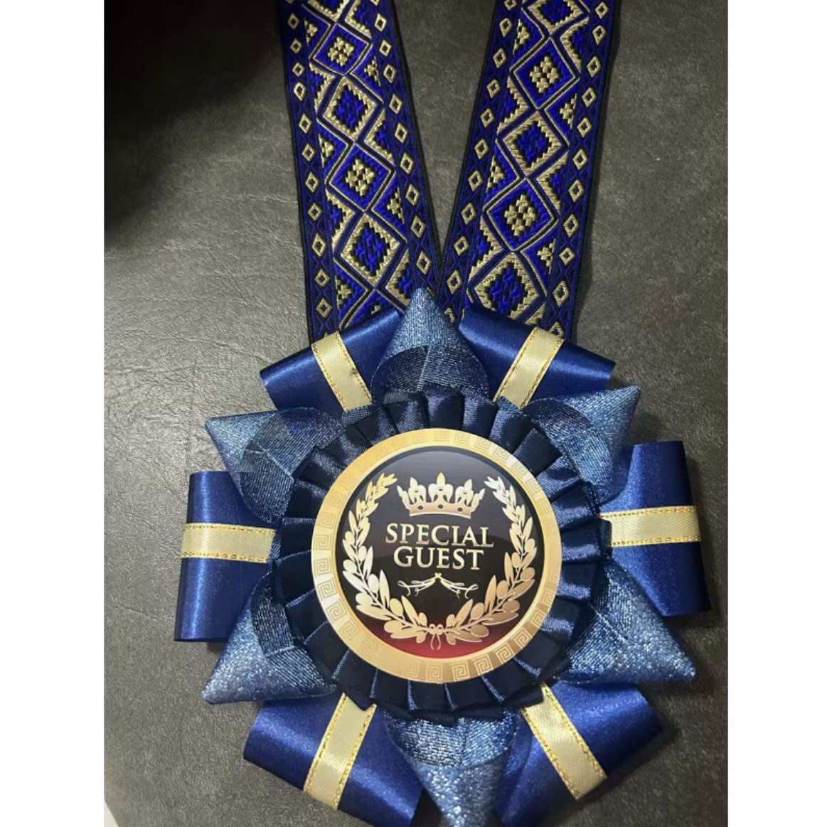 Garland Lei for graduation and guest or vip with free logo | Lazada PH