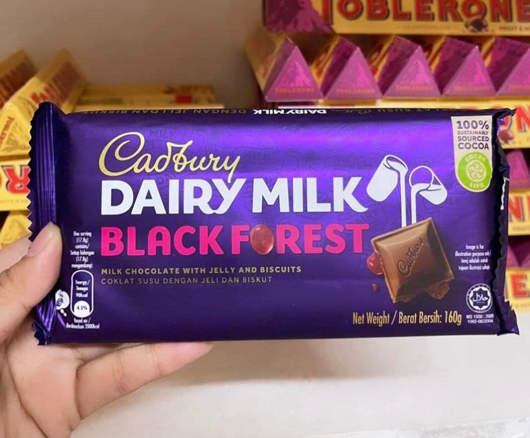 Cadbury dairy milk 160 grams ( hazelnut / fruit & nut / black forest ...