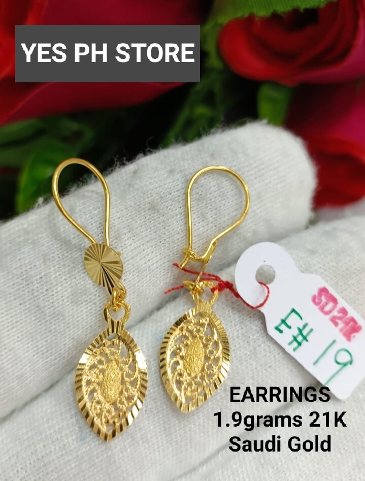 YES PH PINAKAMURA Legit TUNAY NA GINTO 21K SAUDI GOLD EARRINGS 1.9grams ...