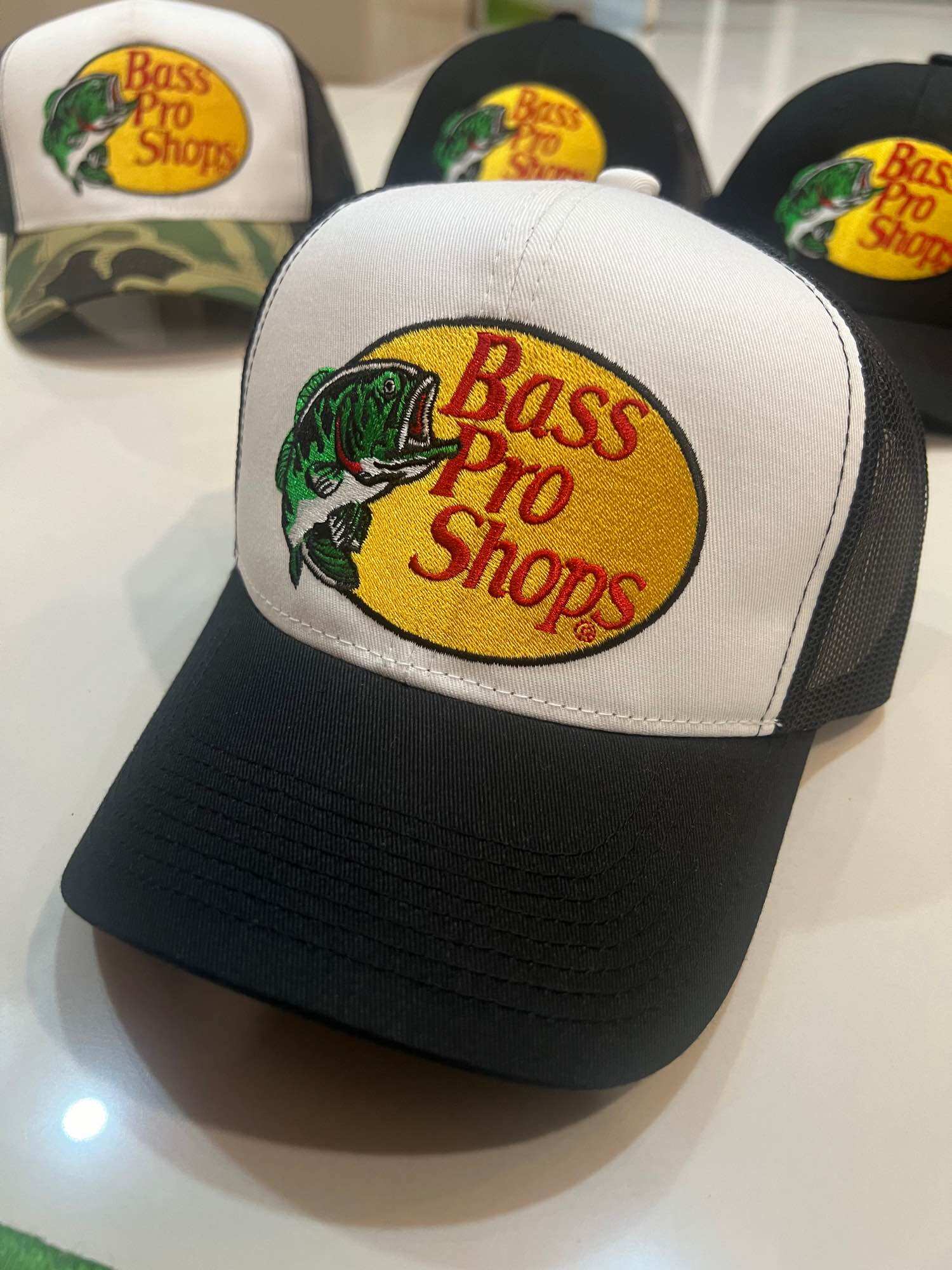 **ORIGINAL** BASS PRO SHOPS MESH TRUCKER CAP AUTHENTIC | Lazada PH