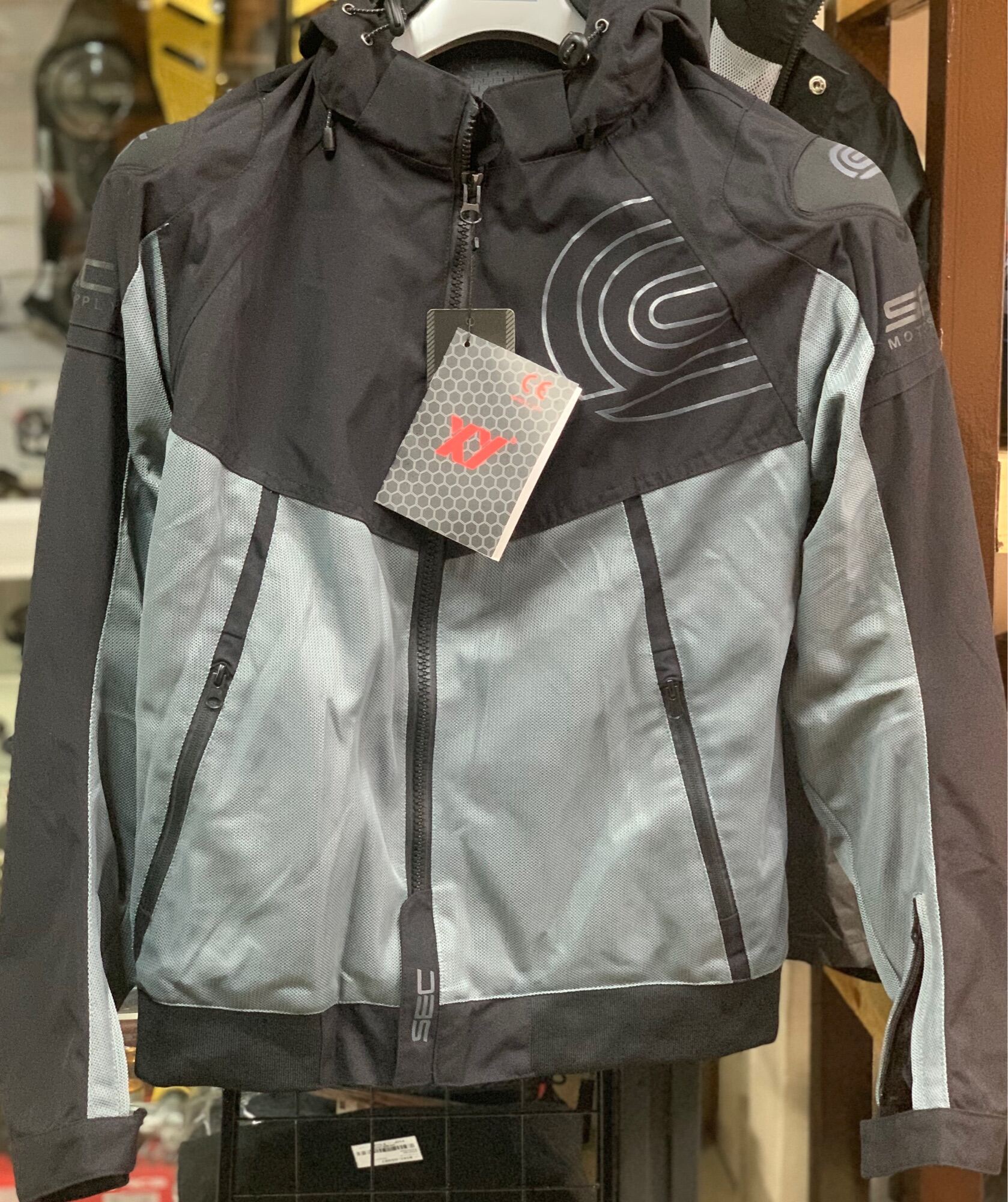 Sec daily Riding Jacket w/ Hood - Neo Gray | Lazada PH