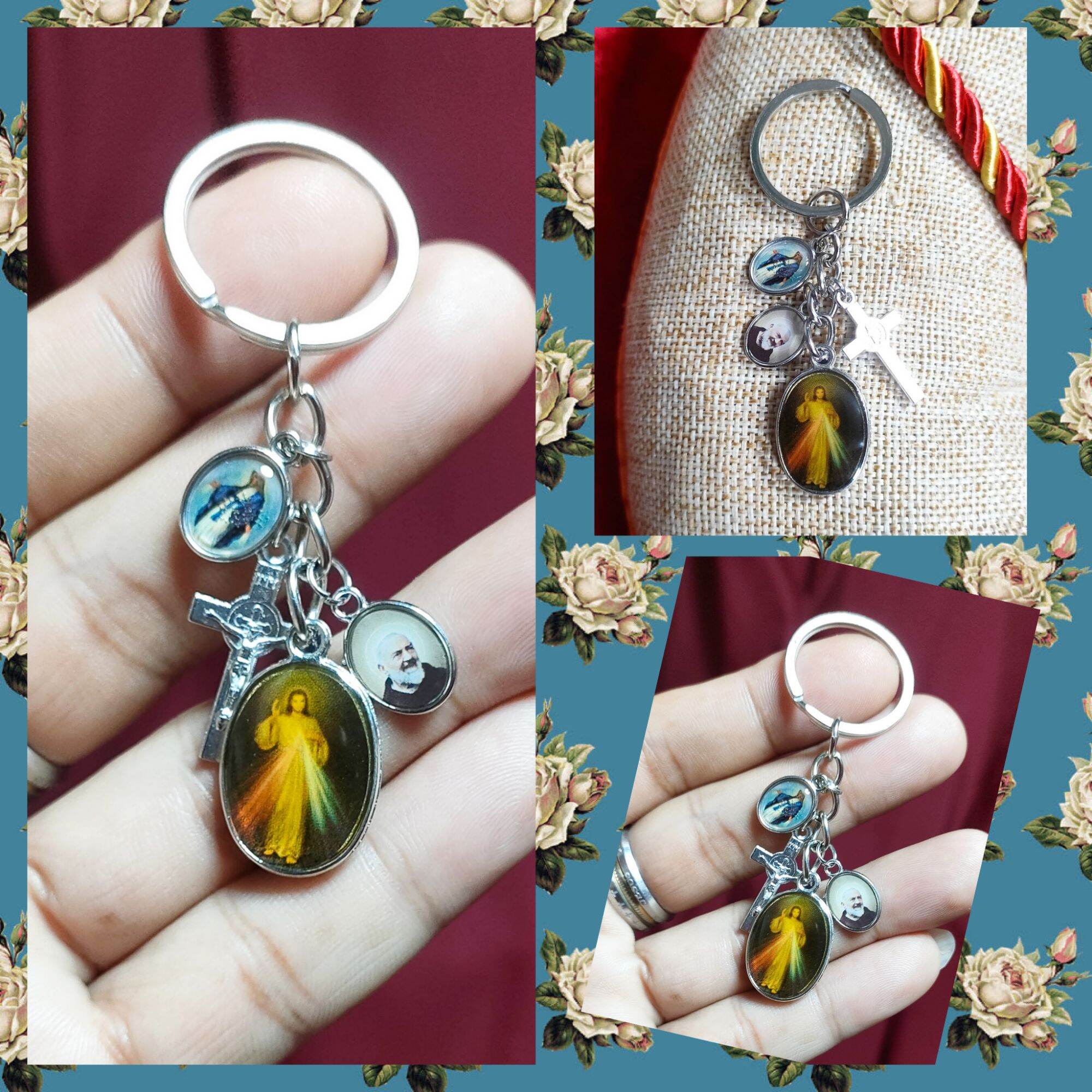Divine Mercy 1.25 inch Main Medal with 0.5 inch Two Medalit for Key ...