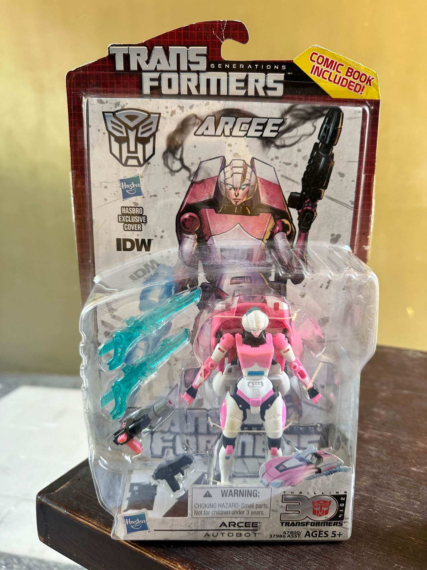 Transformers Generations ARCEE Deluxe 30th Anniversary | Lazada PH