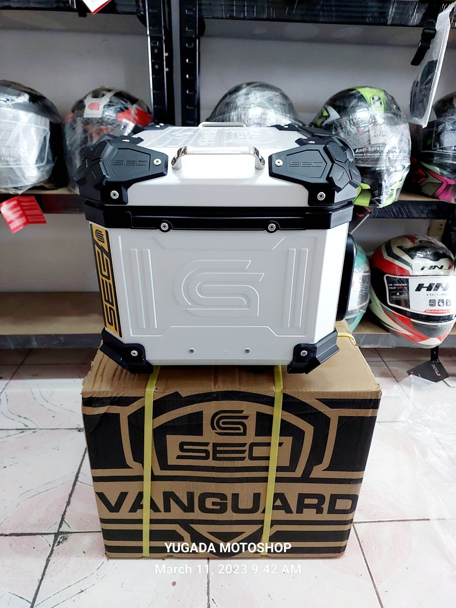 SEC VANGUARD ALLOY TOP BOX 45L WHITE WITH BACK REST | Lazada PH