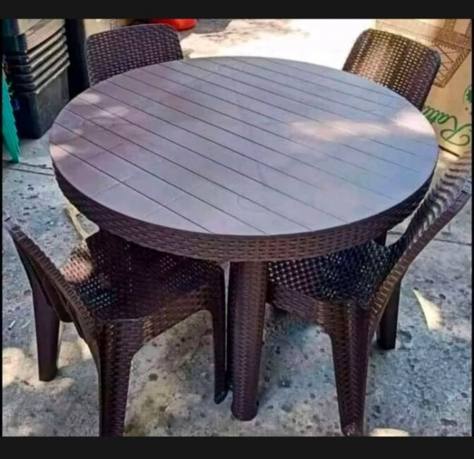 RATTAN DINING ROUND TABLE & 4 CHAIRS | Lazada PH