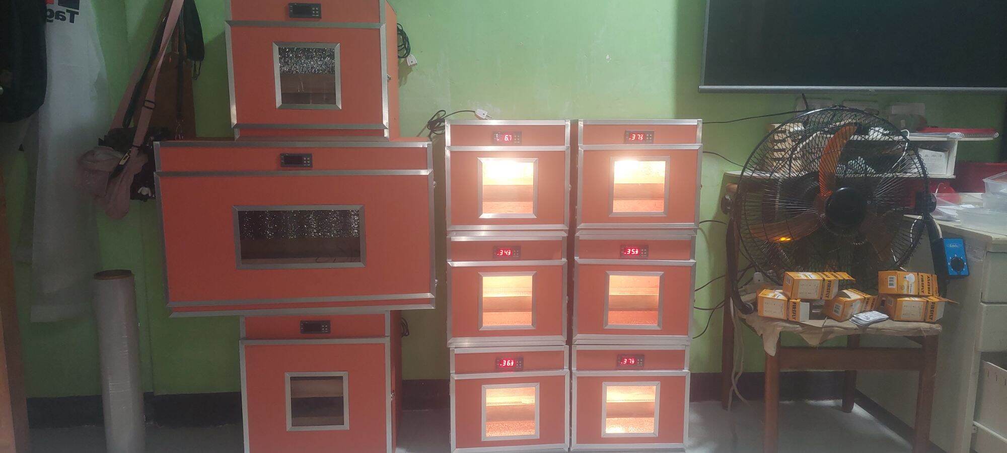 Shop online with ARNOLD MANZANO LEGIT MAKER now! Visit ARNOLD MANZANO ...