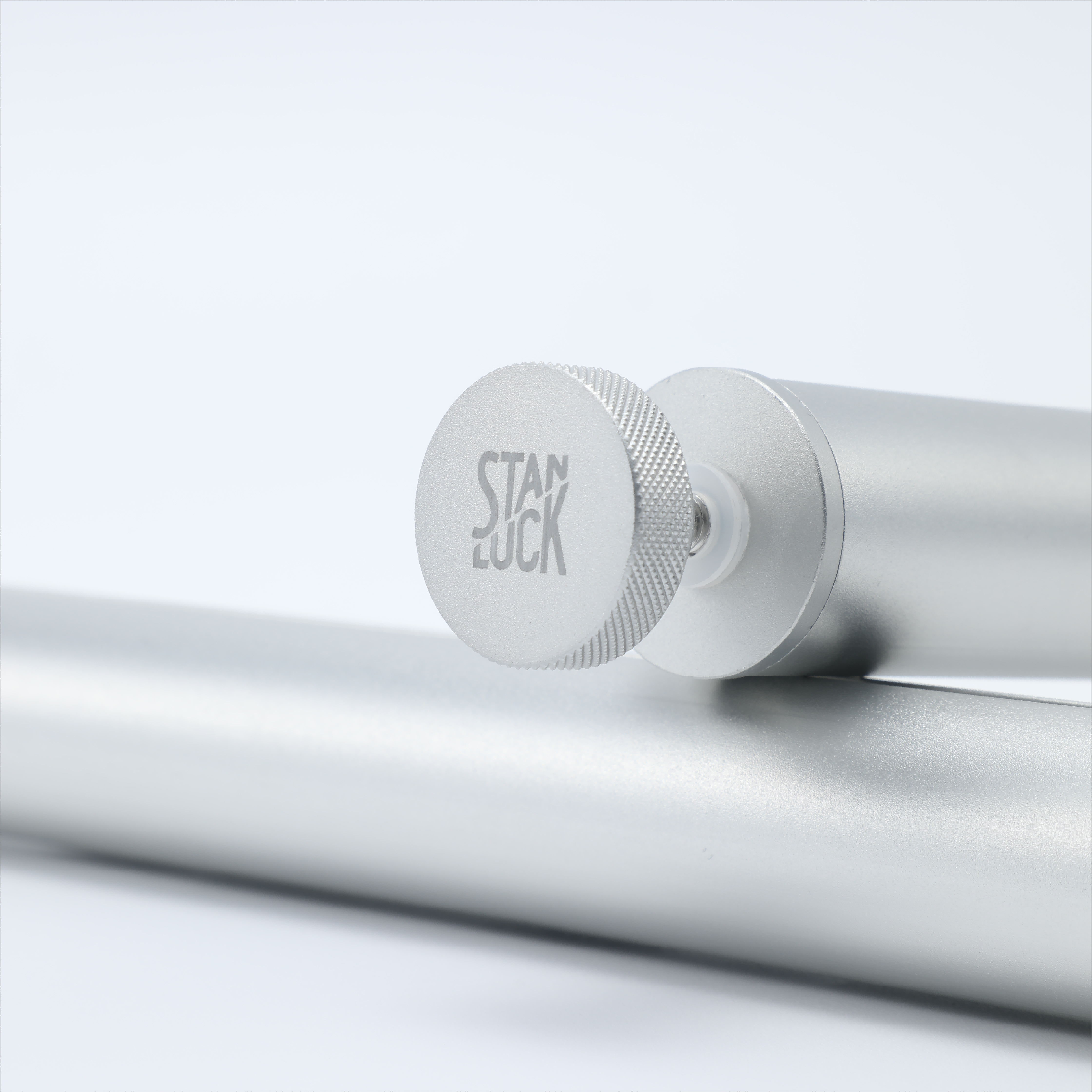 Xidengle Stanluck Outdoor Exquisite Camping Portable Folding Table ...