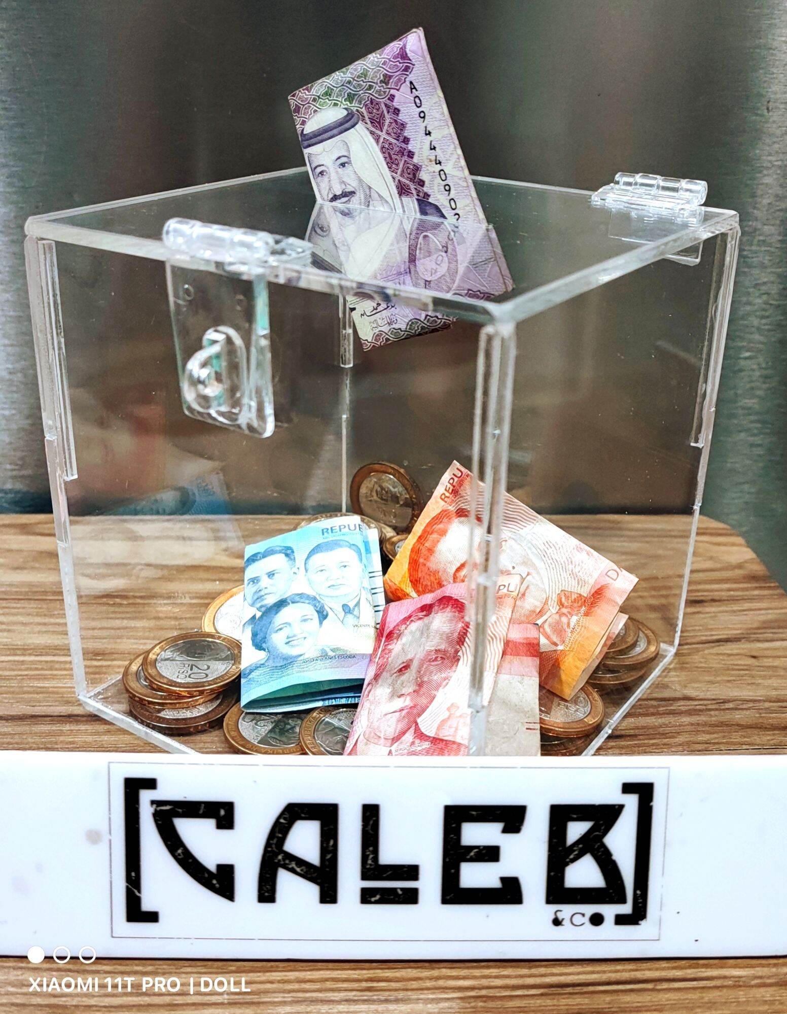 ACRYLIC TIPBOX / SUGGESTION BOX / ALKANSYA / DROP BOX / COINBANK ...