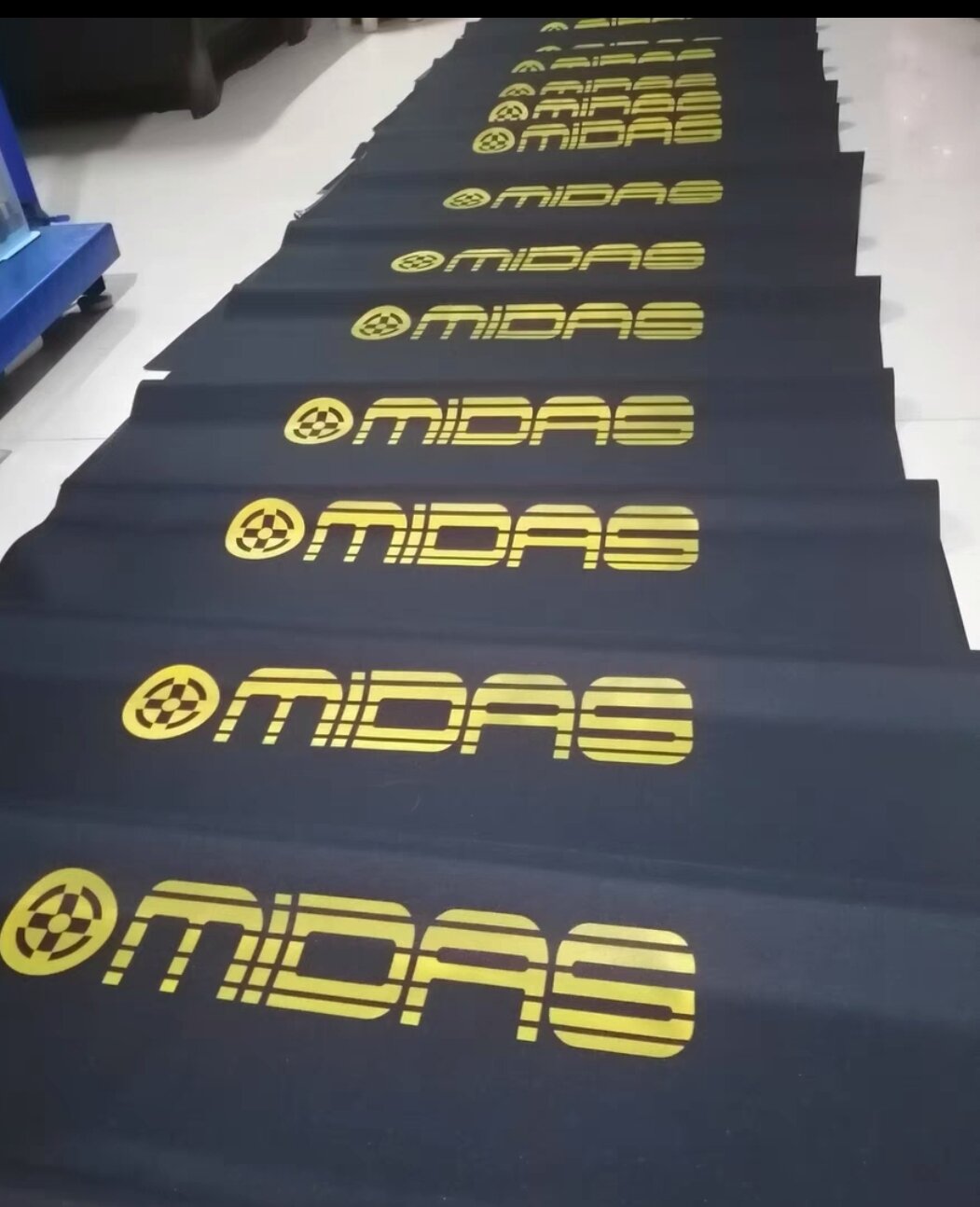 Midas Midas M32R Live Digital Mixer Mr18 Rack-Mount Interface Box ...