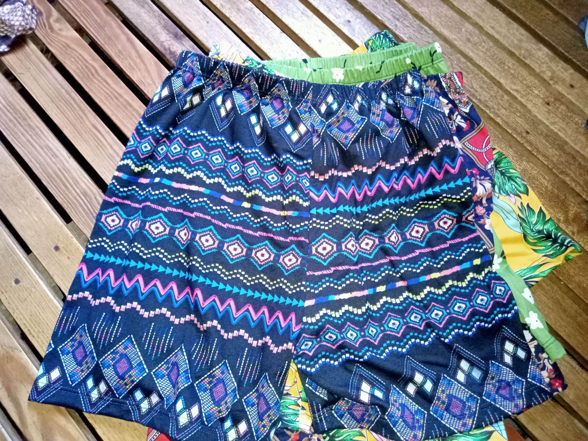 Pang bahay Short 6PCS for only 190 puwedeng Pang bata to teeneger ...