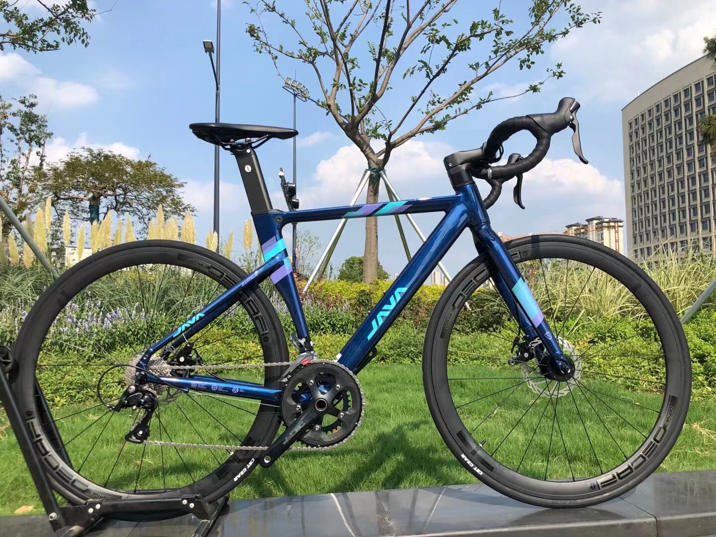 New Style Java Jiawo Torpedo 3 Road Racing Car Breaking Wind Pneumatic ...