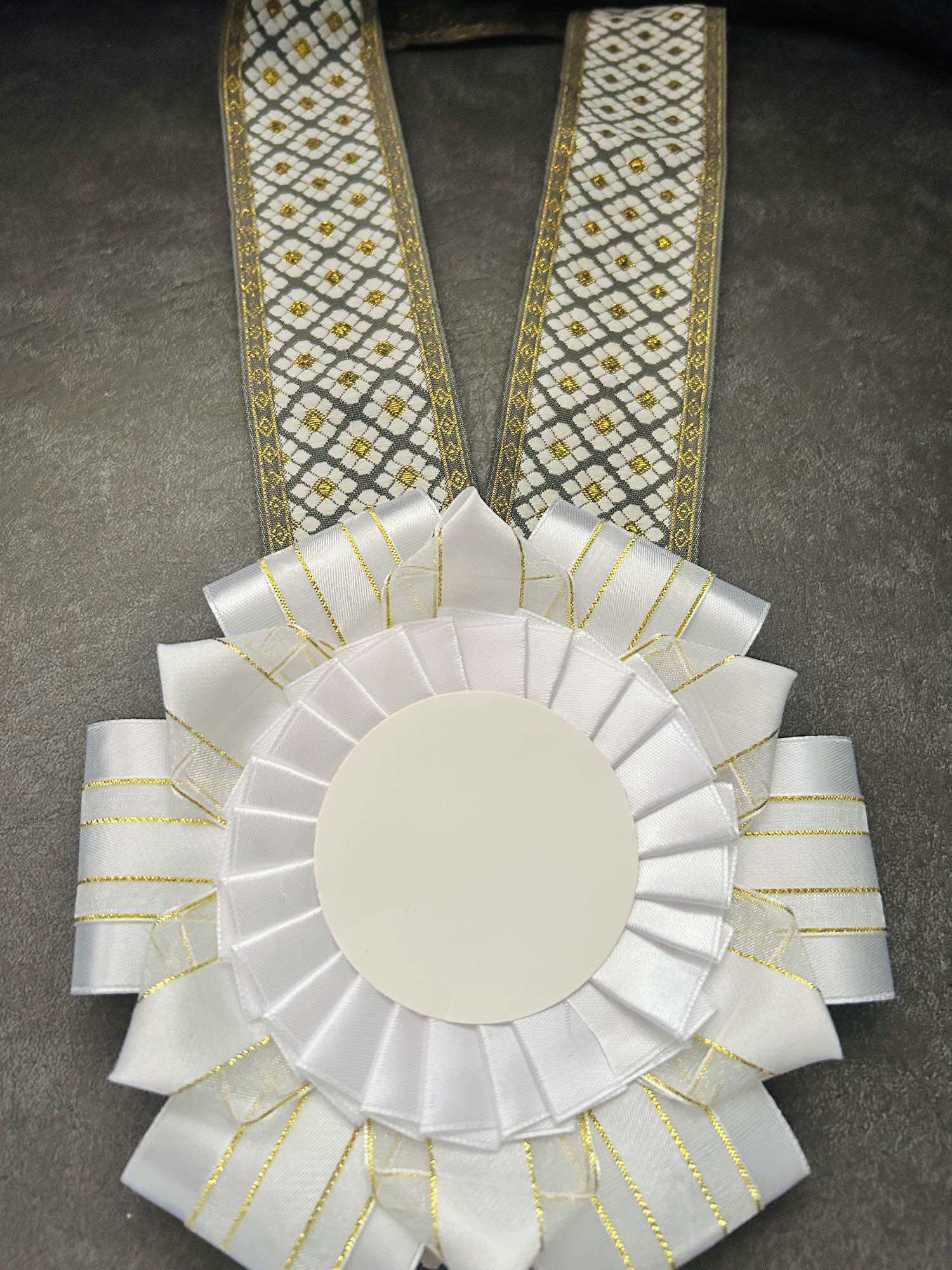 Garland Lei for graduation and guest or vip with free logo | Lazada PH