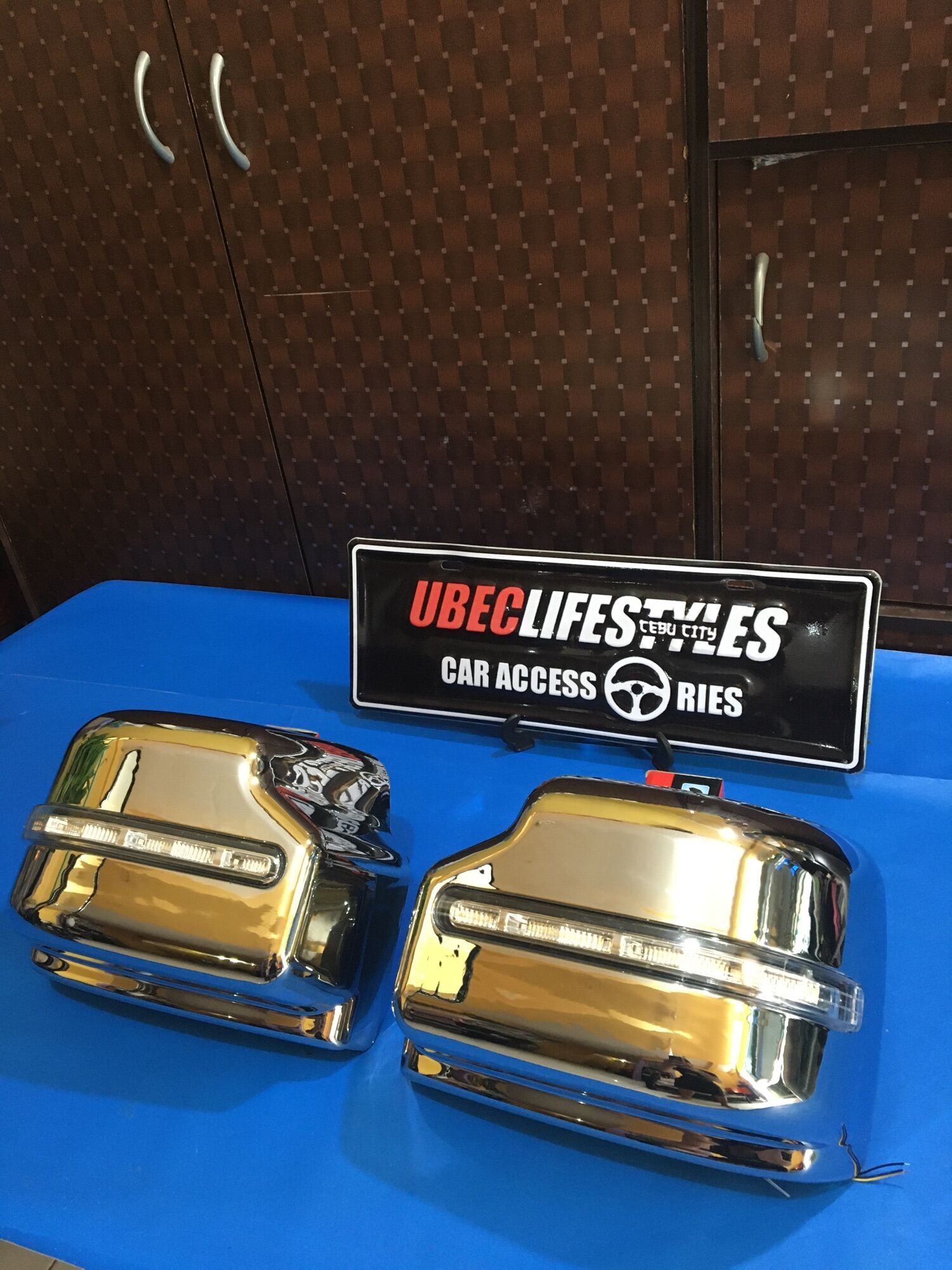 Suzuki DA64W Side Mirror Cover With LED Light | Lazada PH