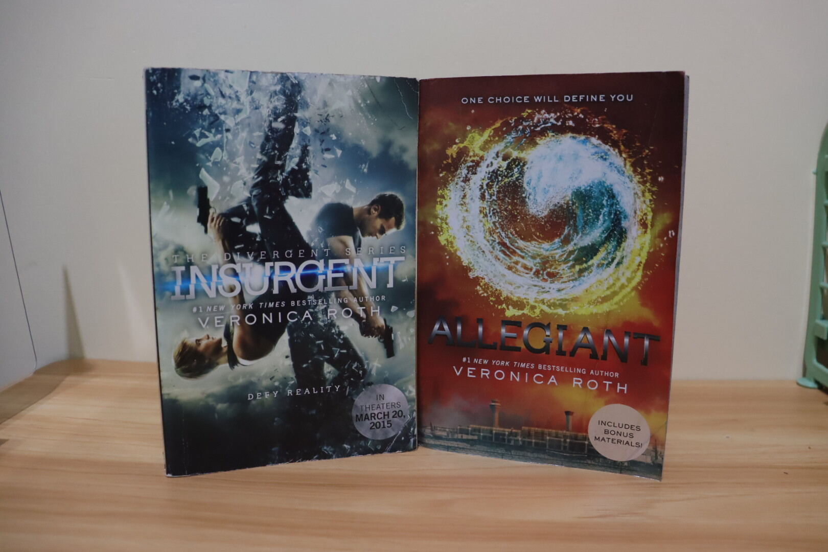Divergent Insurgent Allegiant