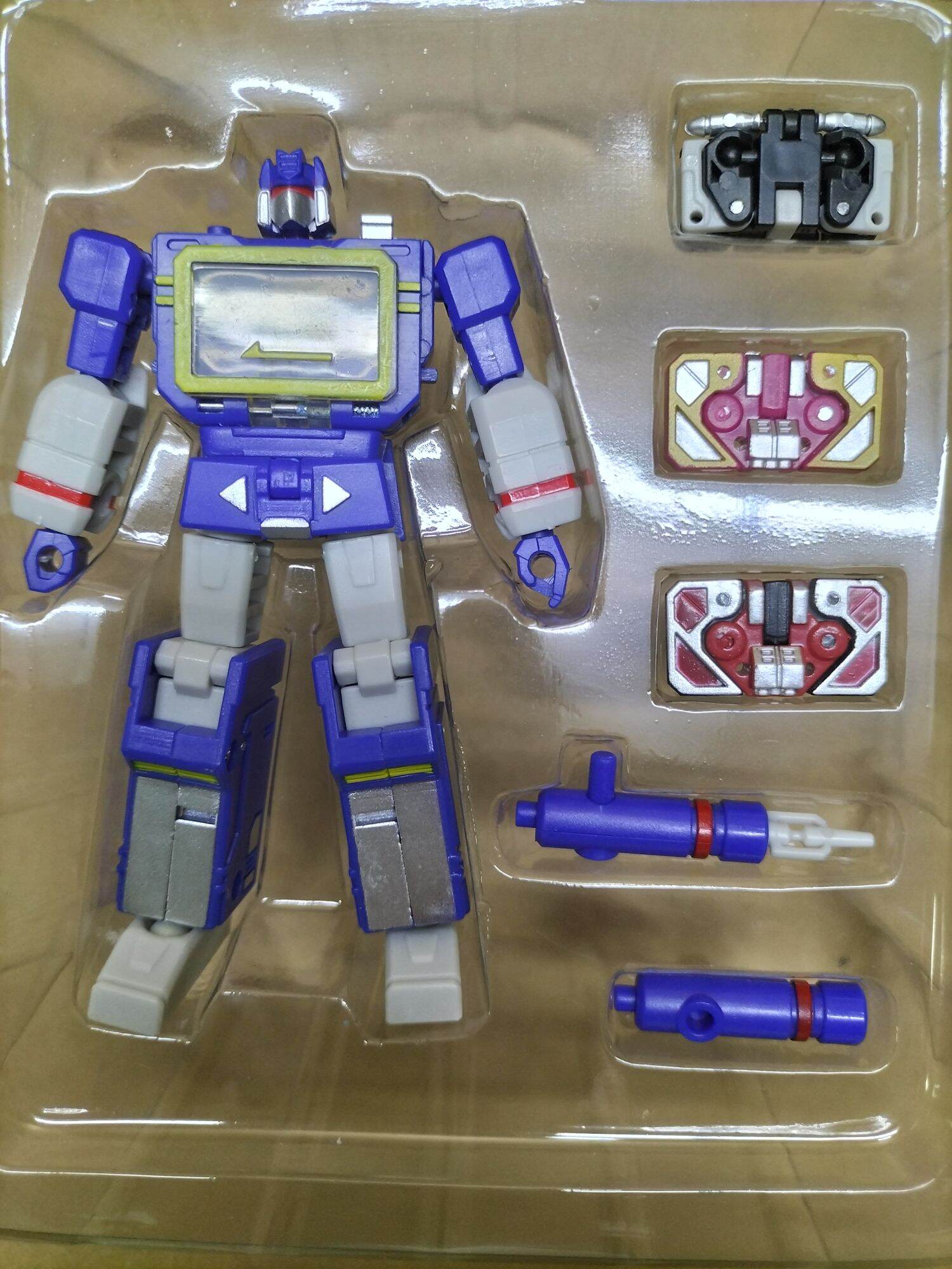 Soundwave Pocket toys Cyclonous and Perceptor MechFan Mech fan Brand ...