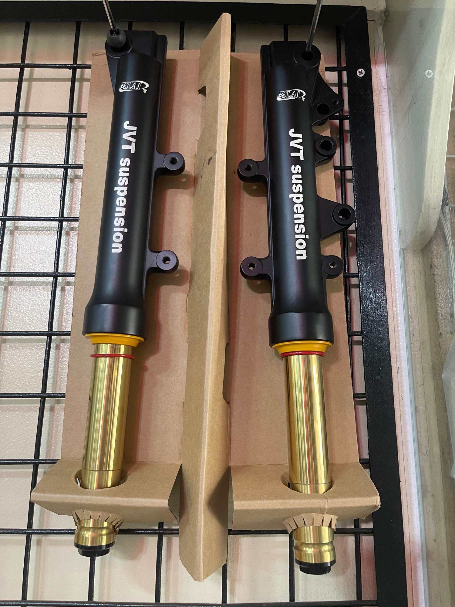 JVT FRONT SHOCK SUPENSION GOLD/Preload Nmax V1/V2 | Lazada PH