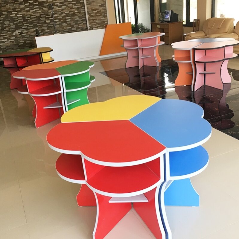 School Classroom School Desk and Chair Hexagonal Table Primary and ...