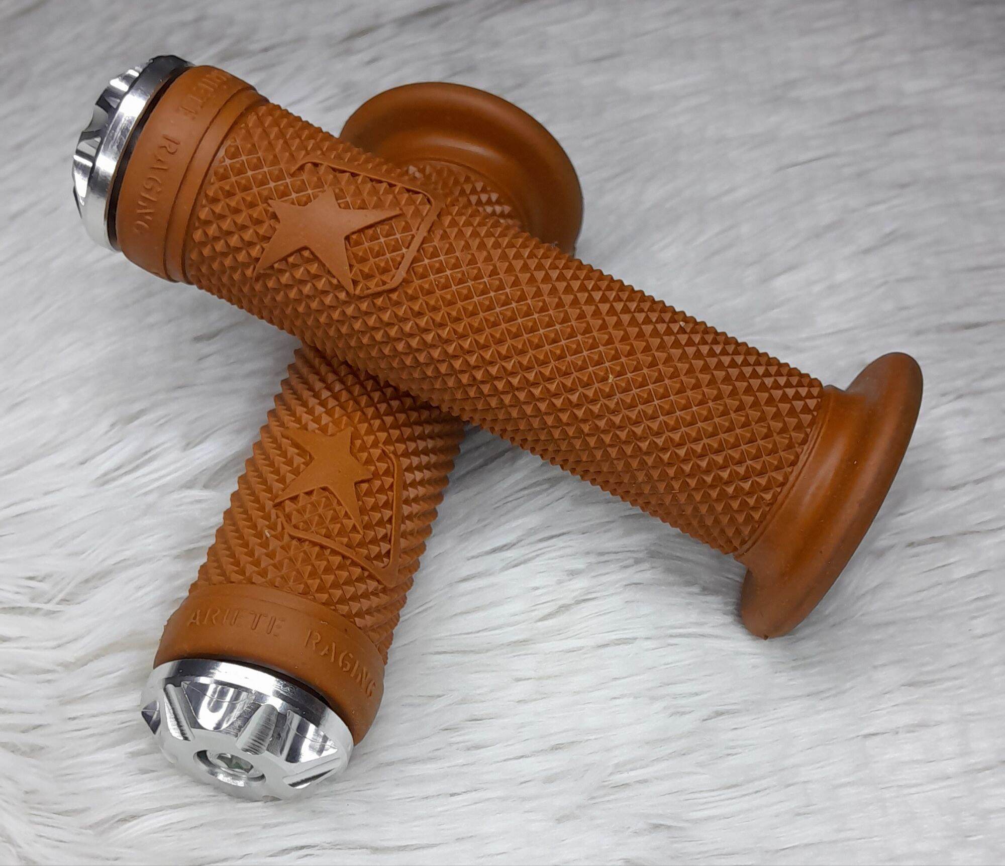 ARIETE HANDLEGRIP X JRP WITH GOLD BAREND HIGH QUALITH HANDLE GRIP ...