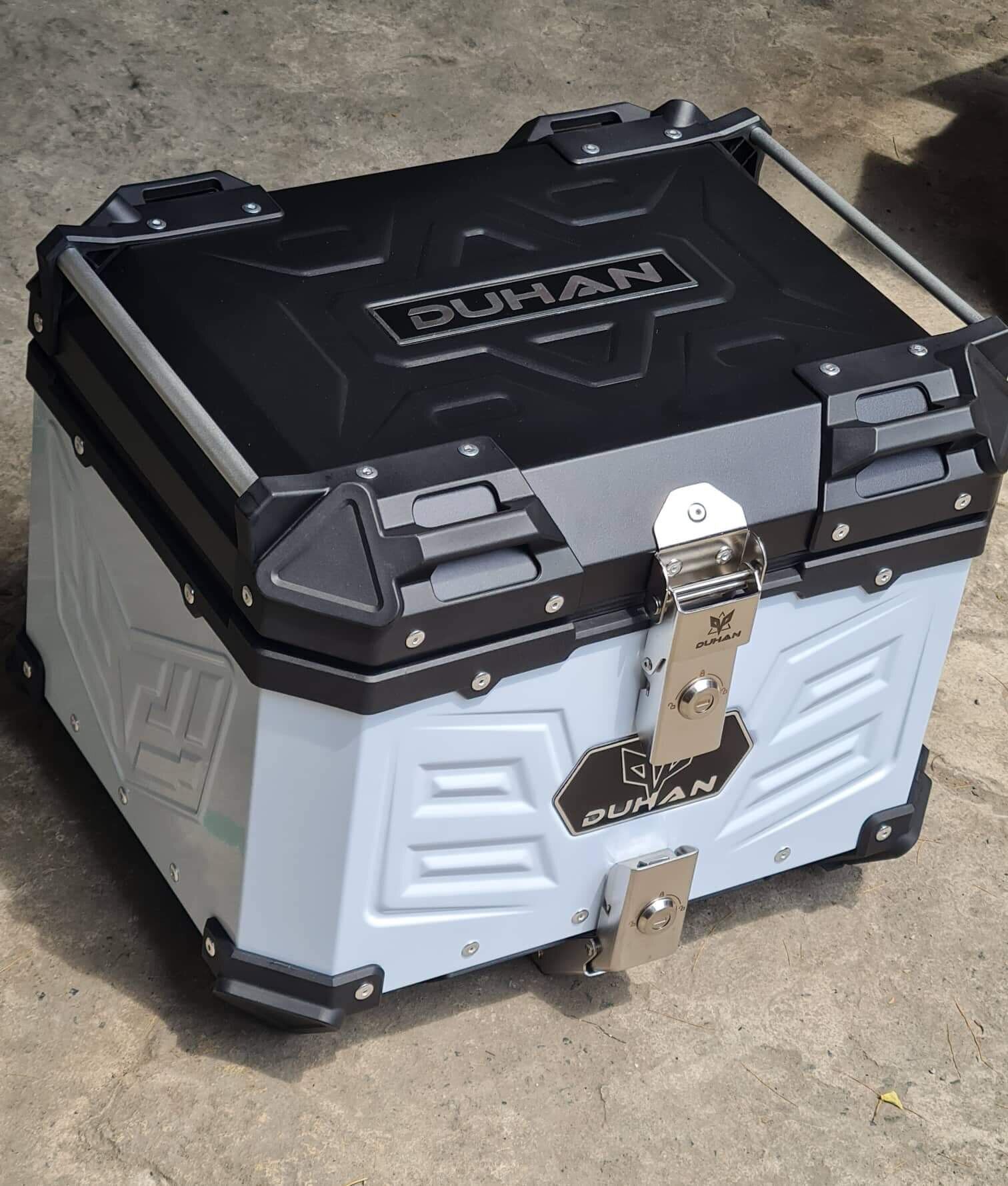 Duhan Alloy Top Box v8 white 45L (free Lace) | Lazada PH