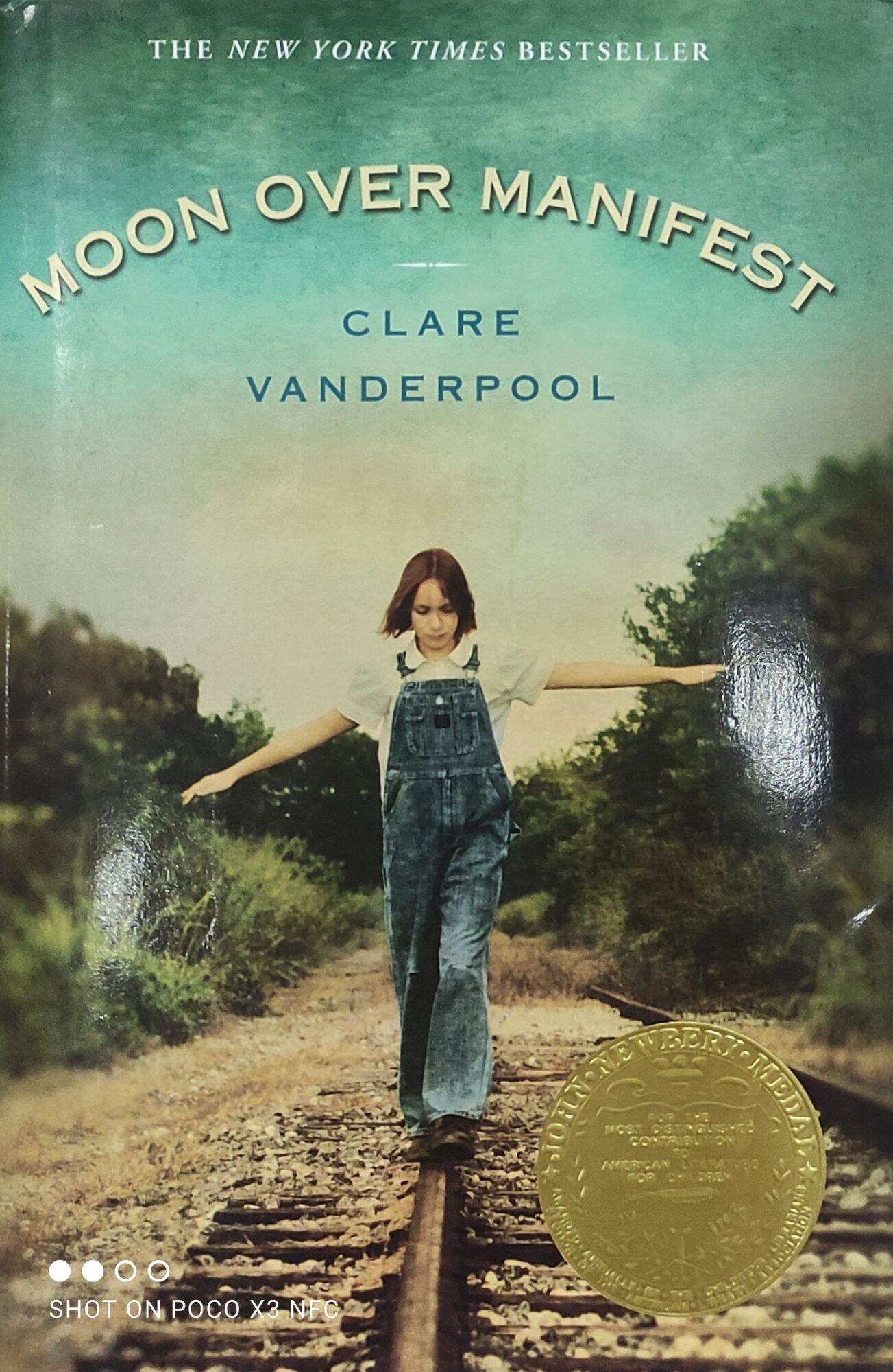 Moon Over Manifest by Clare Vanderpool 5 7 4 | Lazada PH