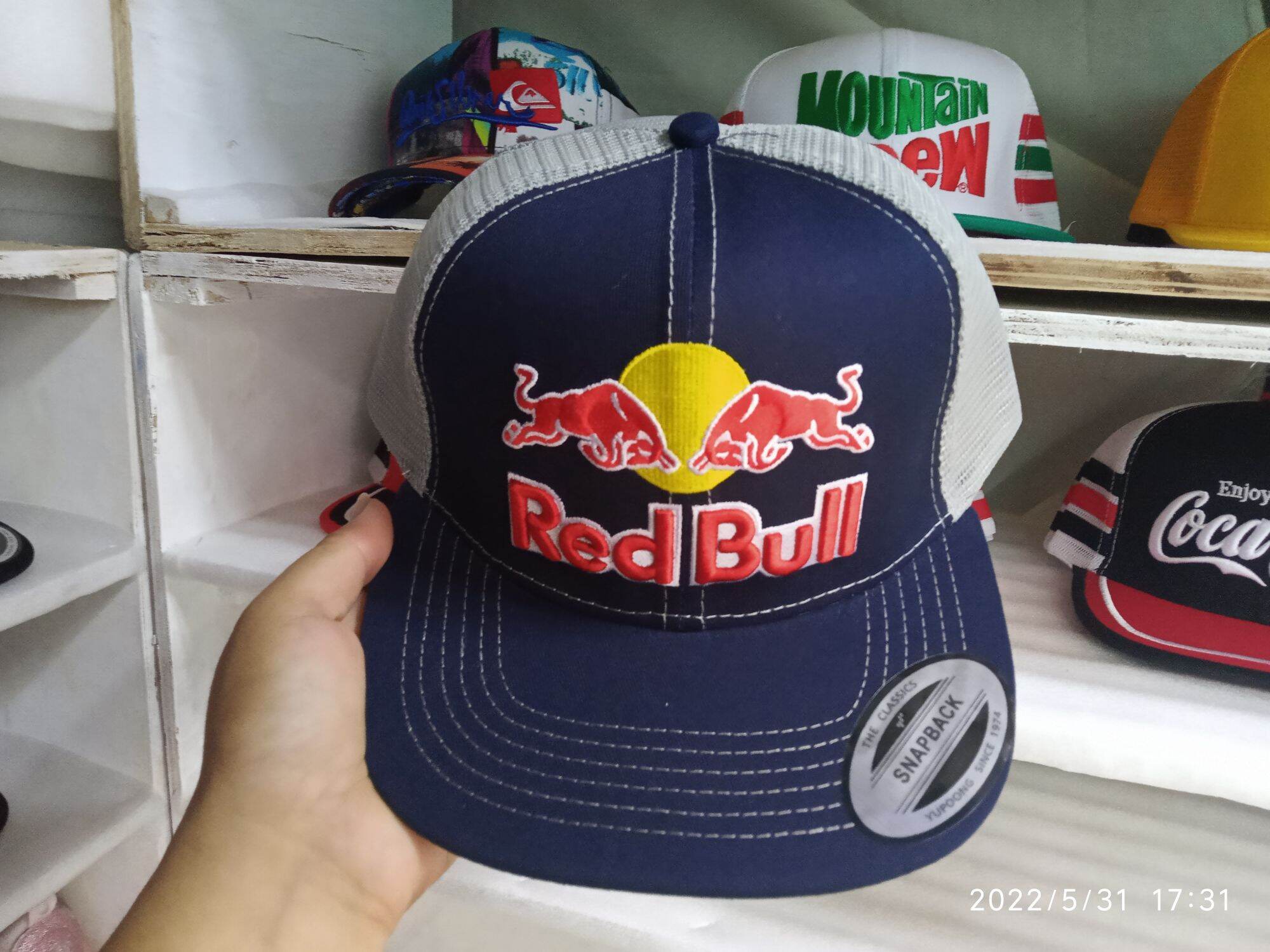 RED BULL SNAPBACK PREMIUM QUALITY NETCAP