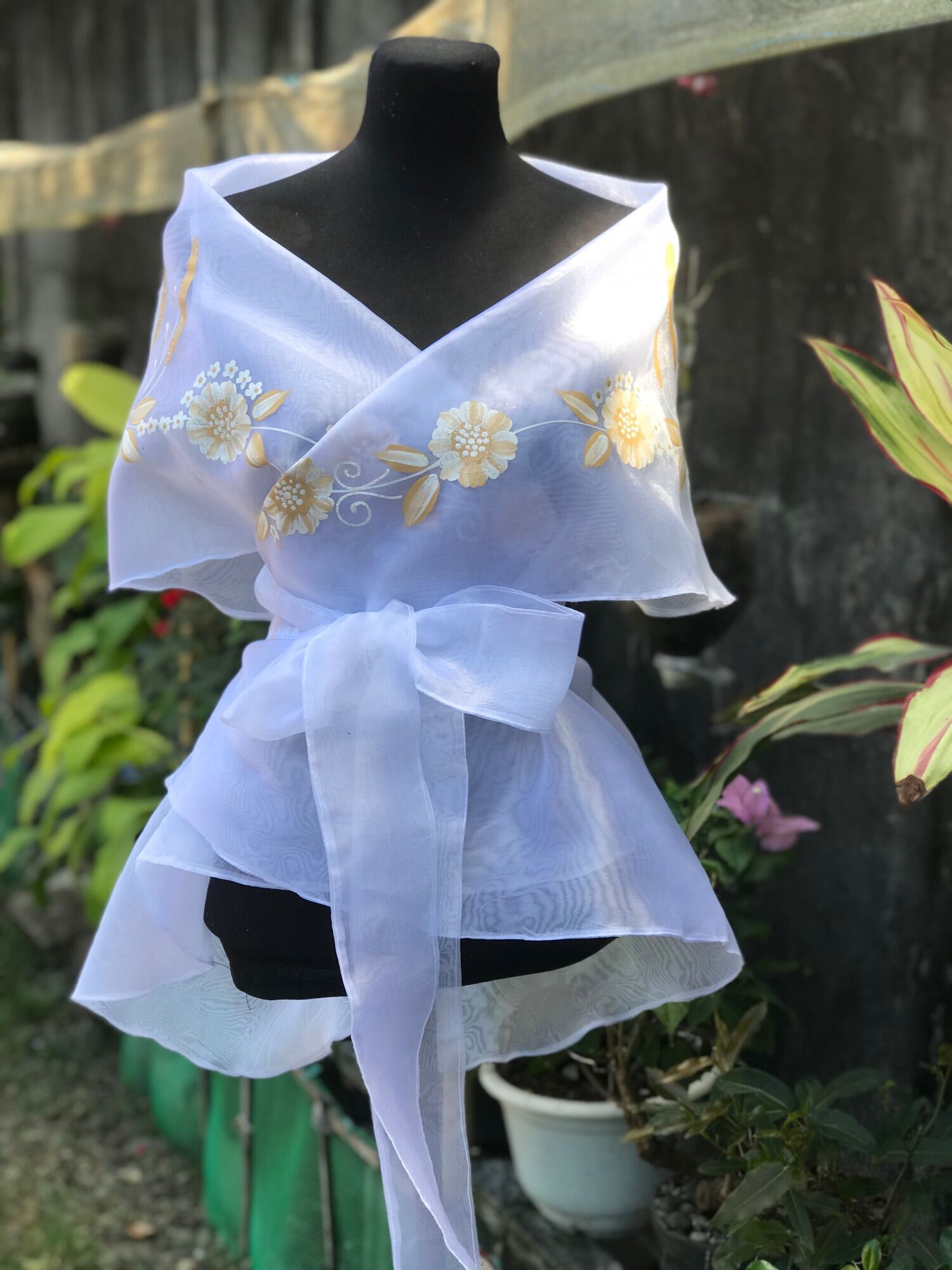Filipiniana wrapped around / Alampay (white) | Lazada PH