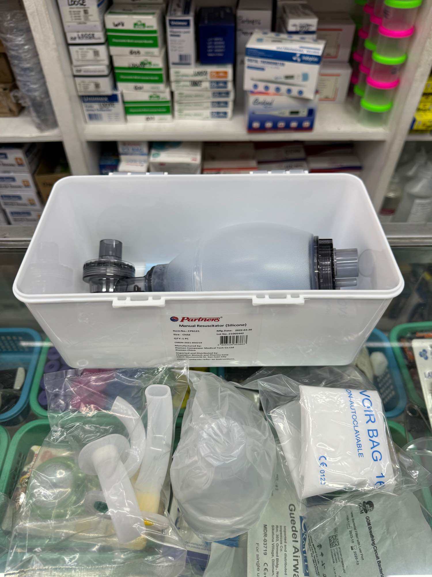 AMBU BAG, Medical Resuscitator, Bag Valve Mask (BVM), Adult, Pedia ...