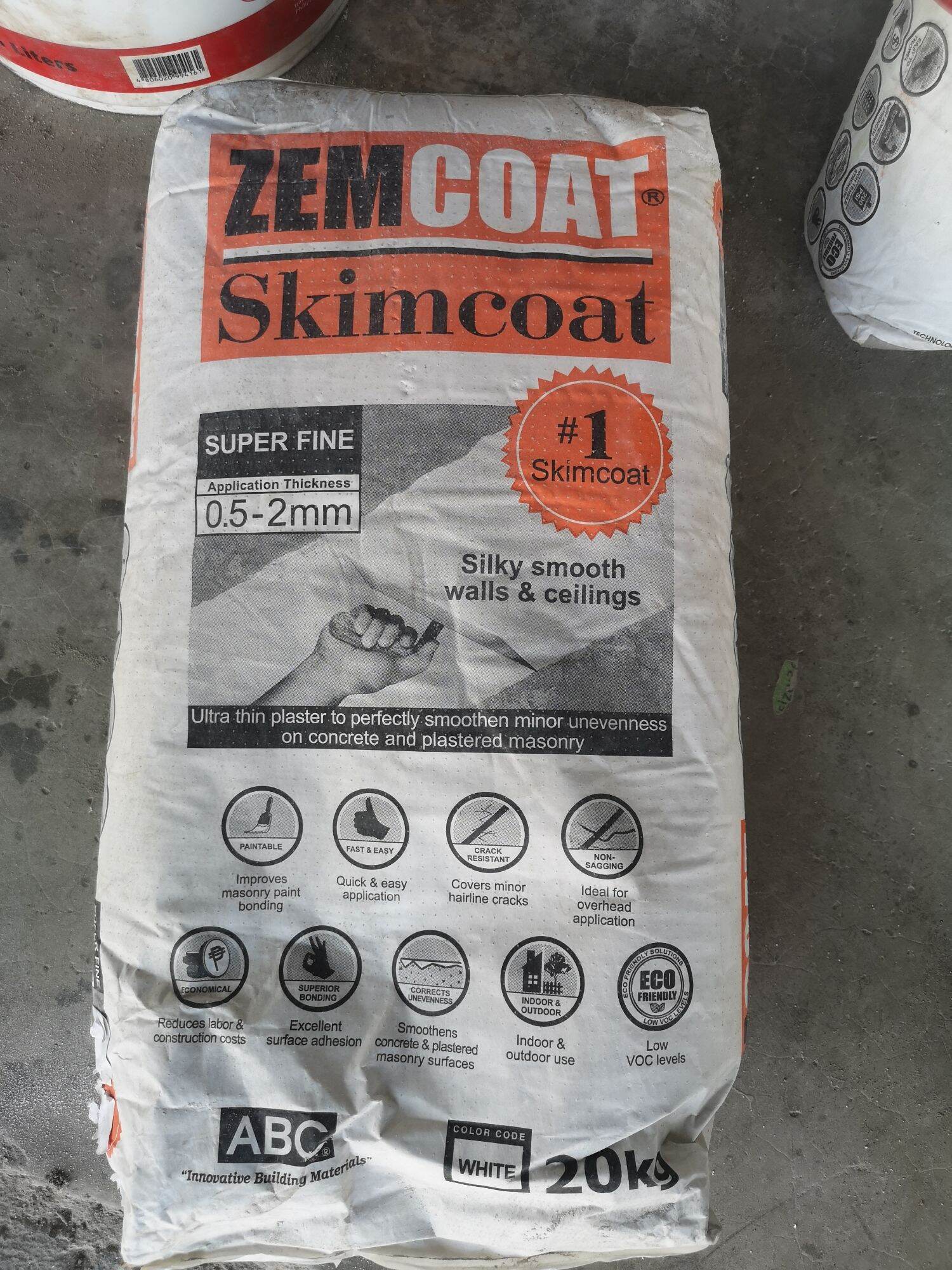 skimcoat super fine heavy duty color white..sold per kilo superfine ...