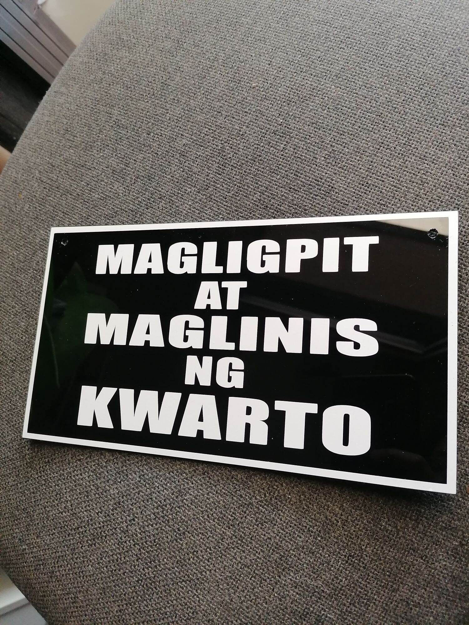 MAGLINIS NG KWARTO SIGNAGE | Lazada PH