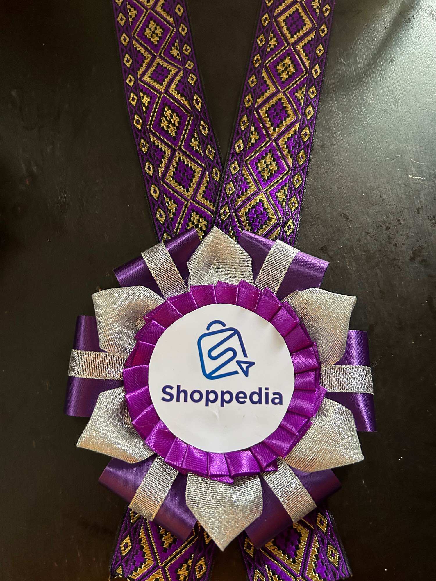 Garland Lei for graduation and guest or vip with free logo | Lazada PH