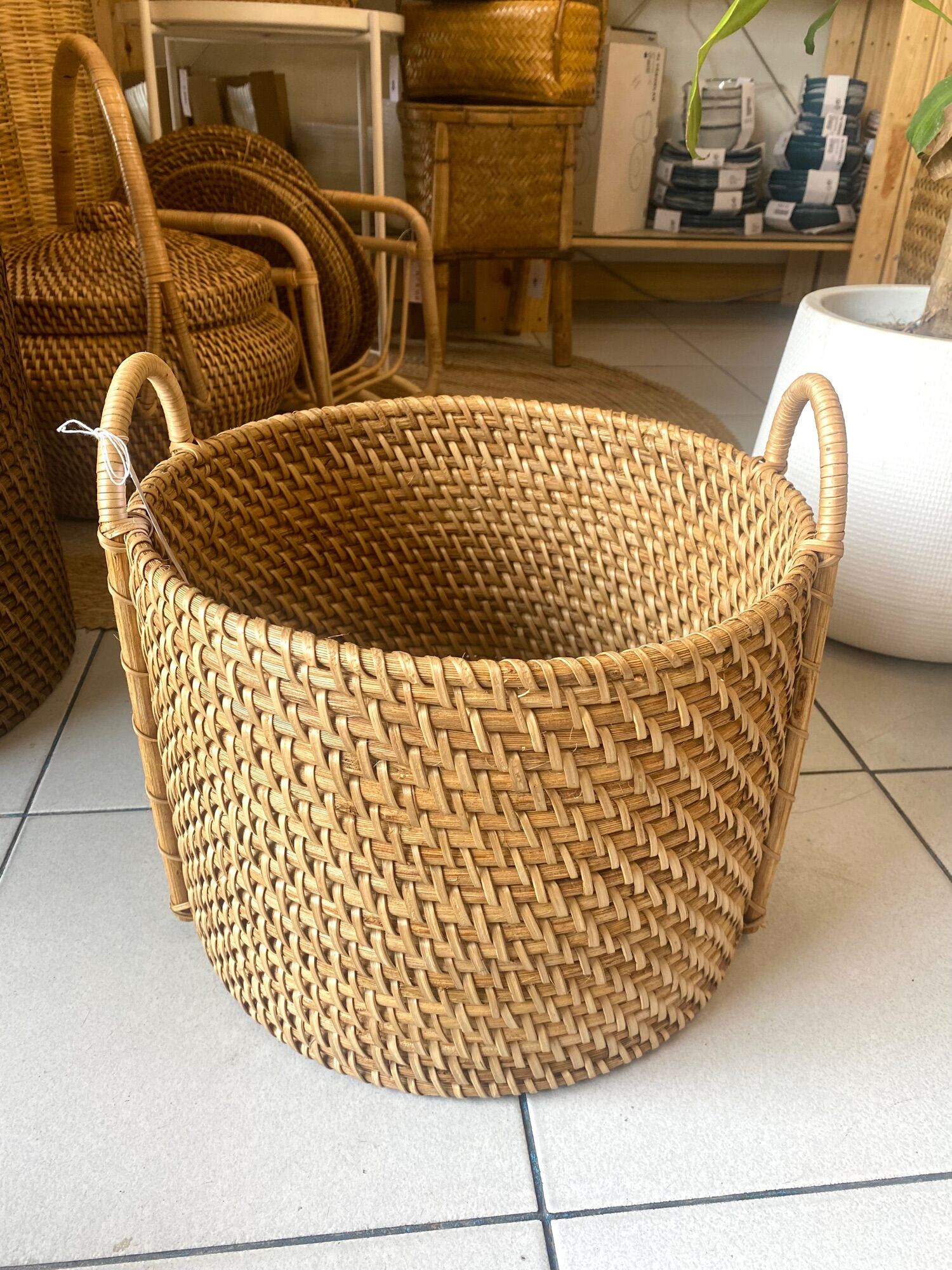 Rattan | Labtang round basket with handle | Lazada PH