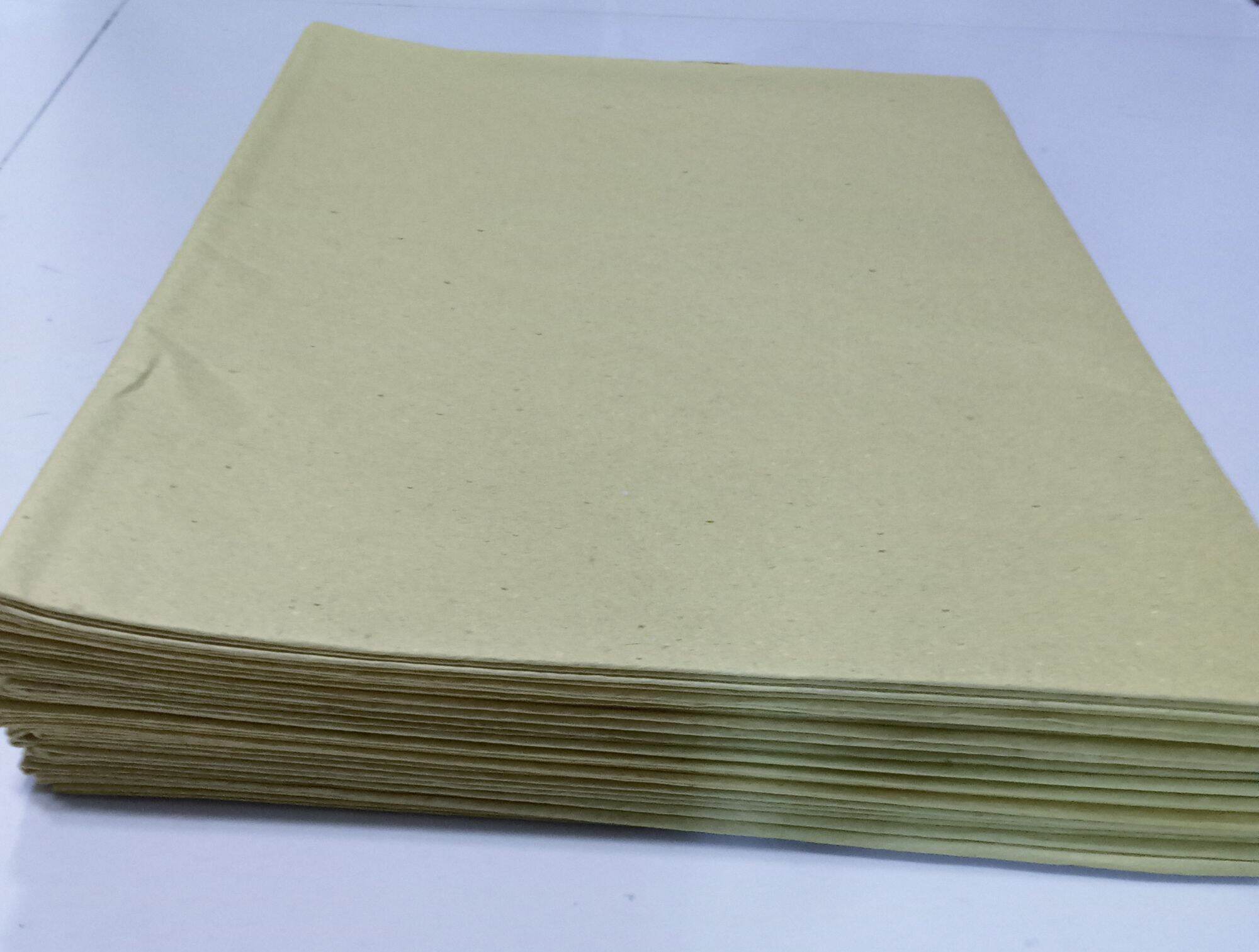 Manila paper(36x48) 1 set -24 pcs /half set -12 pcs (1 set /24 pcs /3 ...