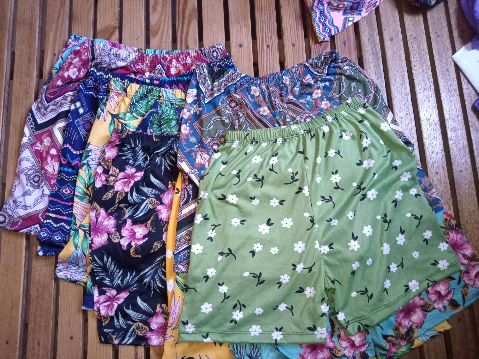 Pang bahay Short 6PCS for only 190 puwedeng Pang bata to teeneger ...