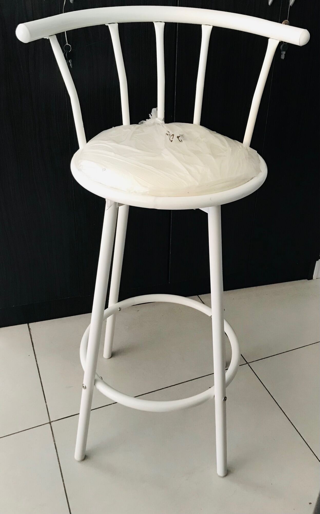 White Revolving Bar Chair ( Rotating swivel bar stool ) | Lazada PH