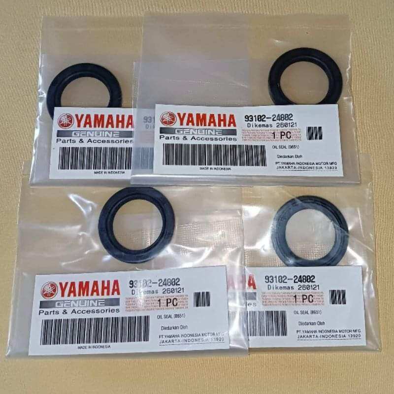 PULLEY OIL SEAL LEFT SIDE YAMAHA AEROX V1 V2/NMAX(93102-24802) | Lazada PH