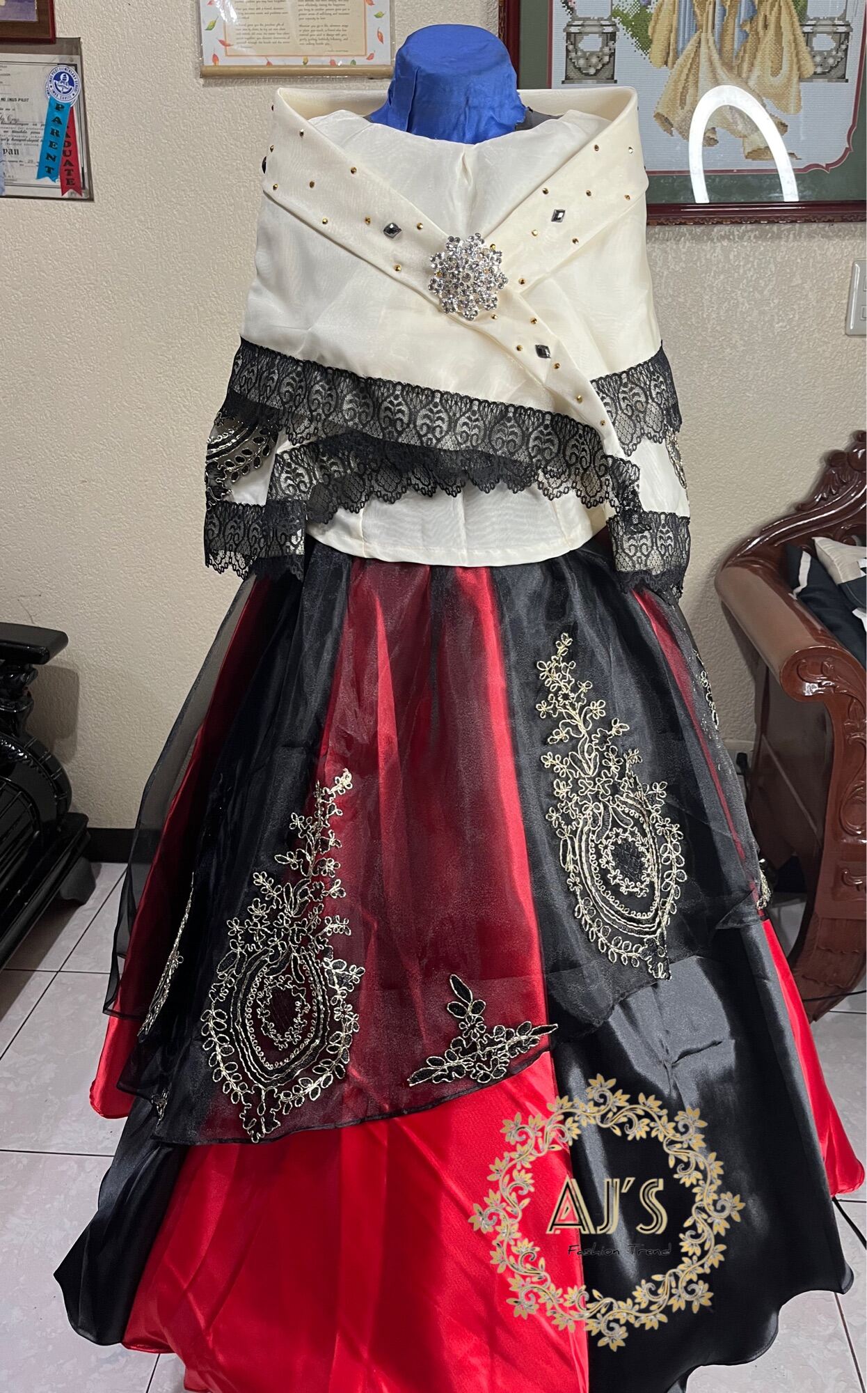 Maria Clara Filipiniana with Detachable Alampay | Lazada PH