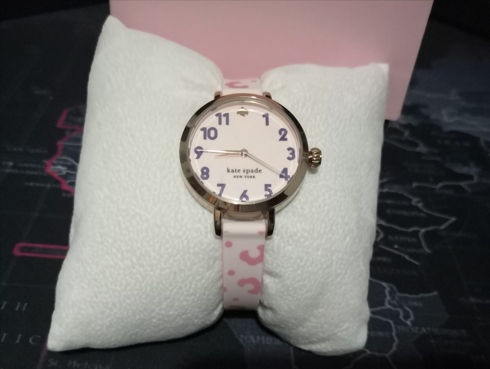 Kate Spade New York metro pink floral-print silicone watch | Lazada PH