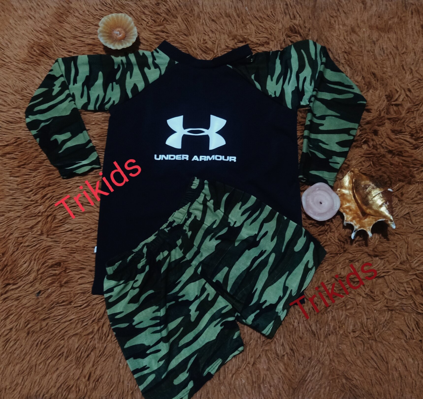 RASH GUARD Php 80, 2-3 yrs old