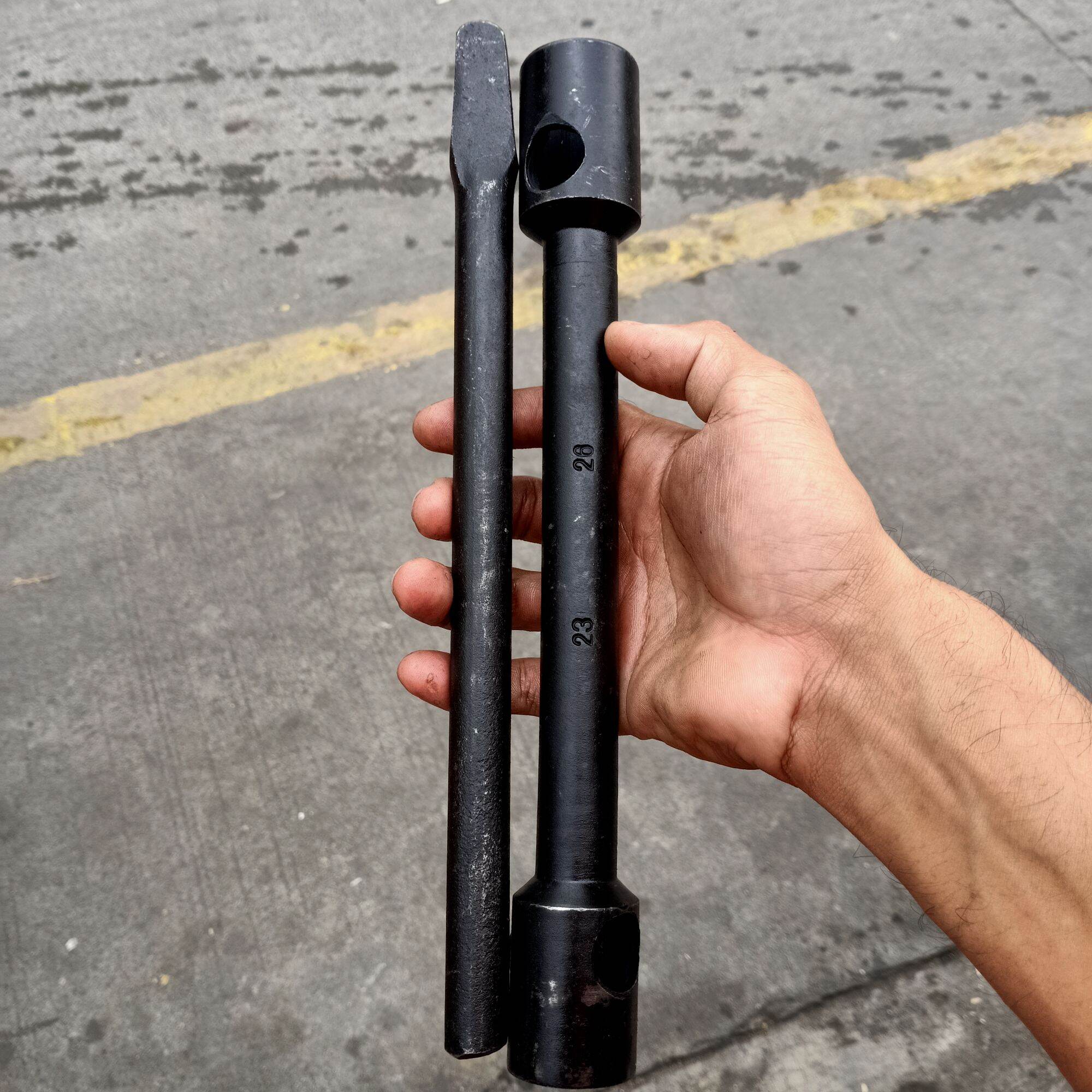 tire wrench heavy duty | Lazada PH