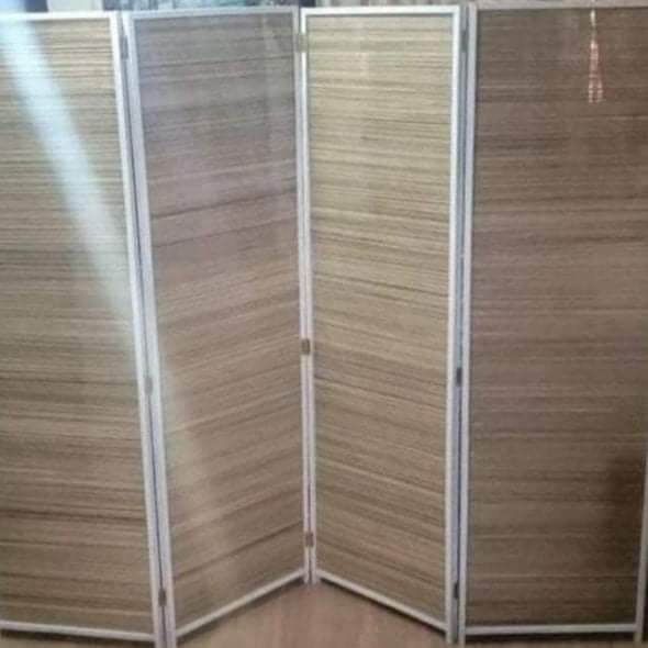MOVEABLE DIVIDER WITH WHEELS 4 PANELS STURDY GUARANTEED | Lazada PH