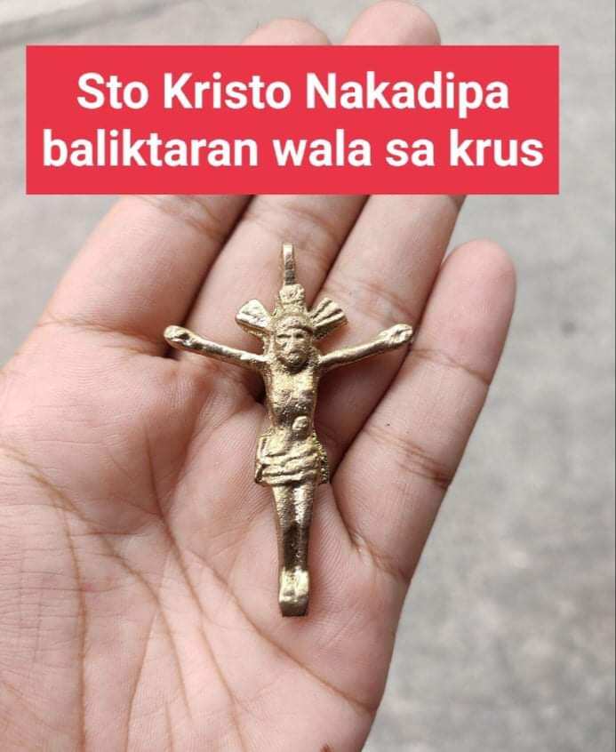 Sto.Kristo Nakadipa Wala sa Krus baliktaran | Lazada PH